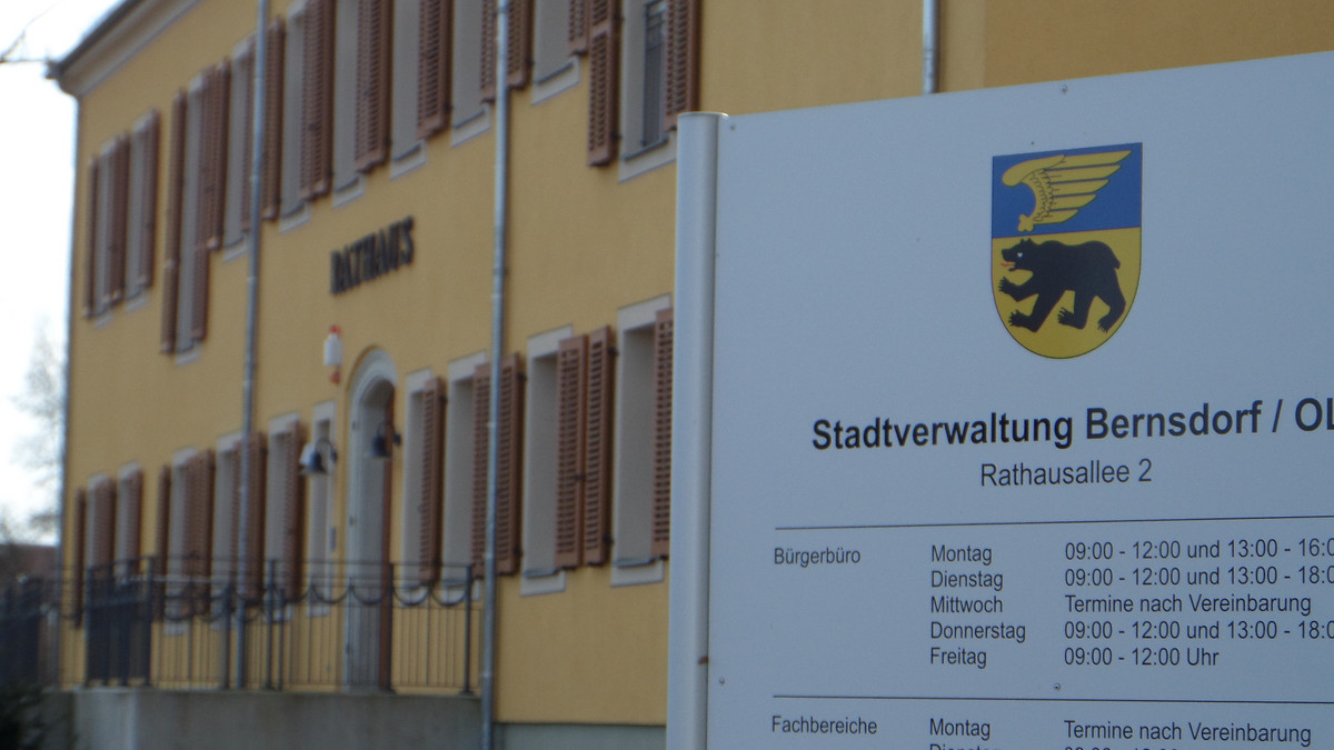 Bürgermeisterkandidaten für Bernsdorf bestätigt - Antenne Sachsen